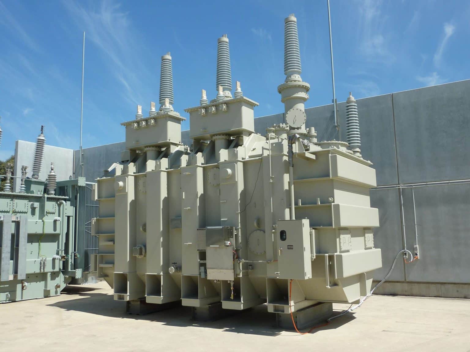 High Voltage Switchgear - Above 36kV | Mitsubishi Electric